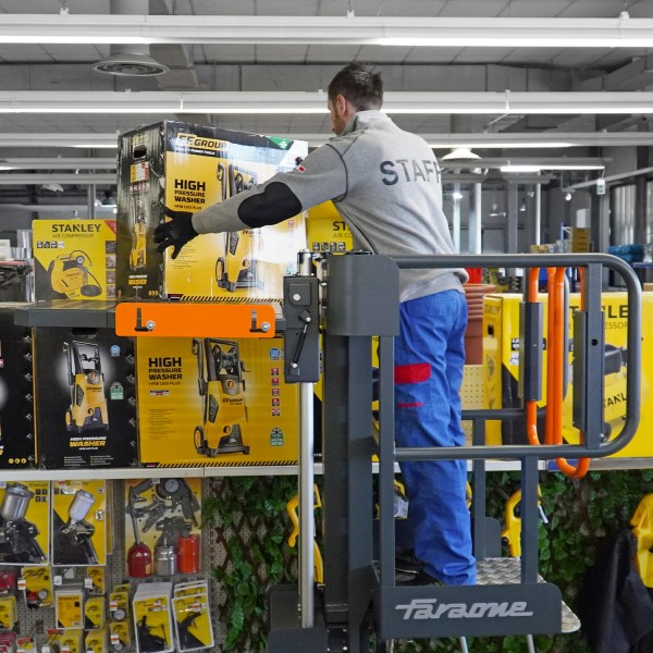 Vertikalkommissionierer ELEVAH E6 Move Picking - Tecram